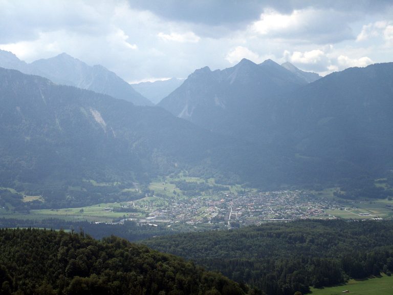 Die erste nachgewiesene Dauersiedlung aus der Bronze- und Eisenzeit ...
